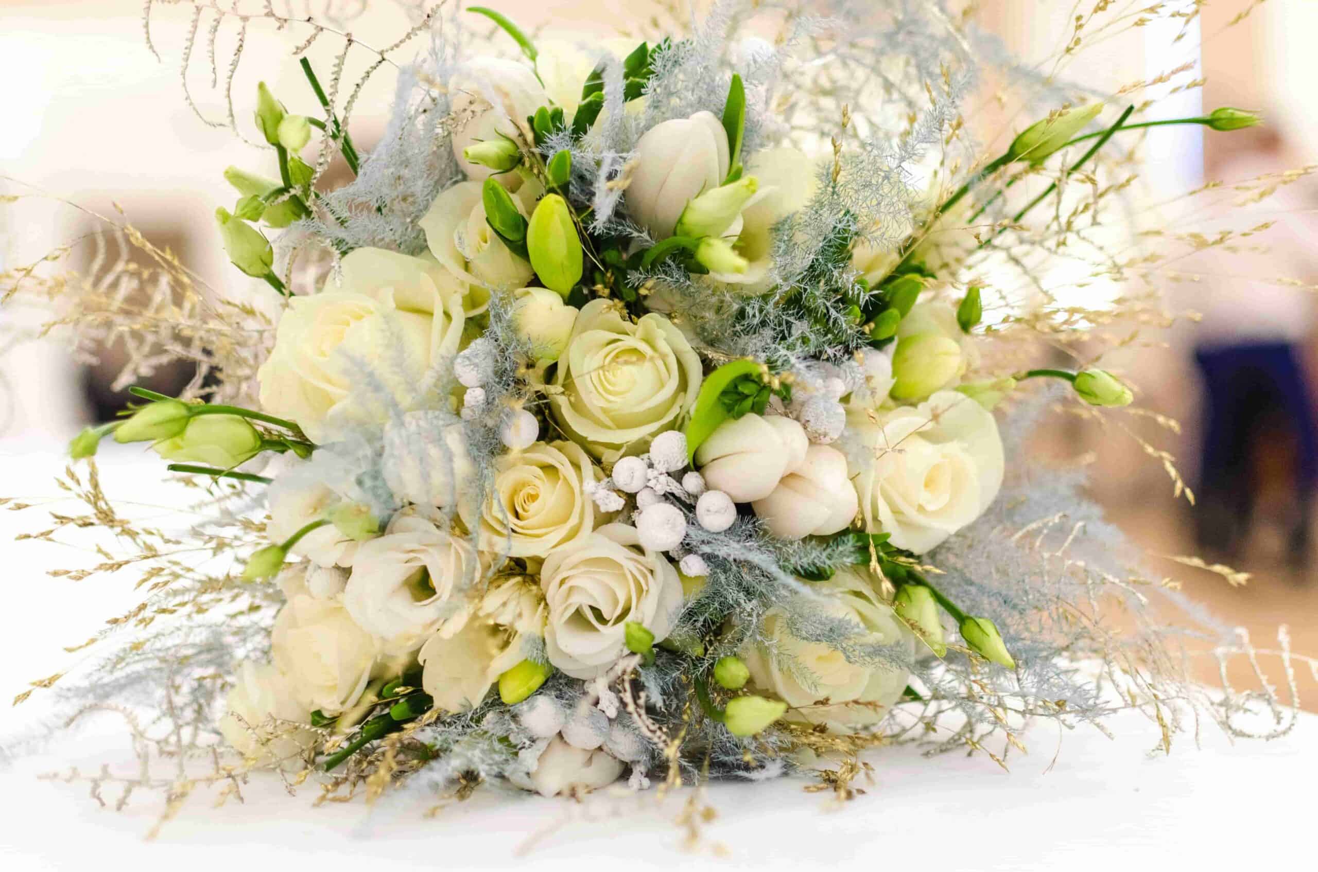 Elegant Flower Arrangements for Small Gatherings | Linard Floral